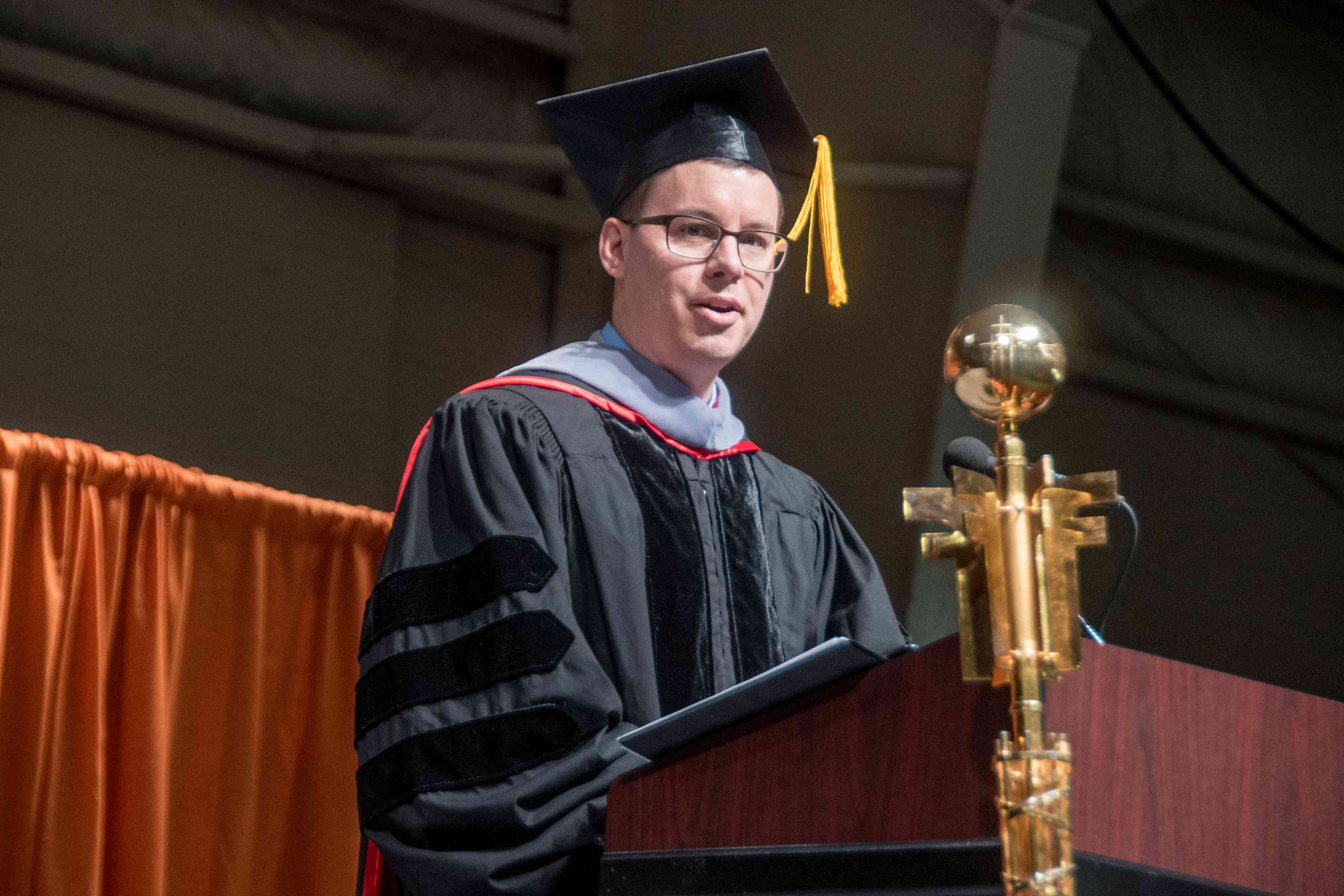 UF Commencement Addresses Emphasize Service Above Self - Findlay Newsroom